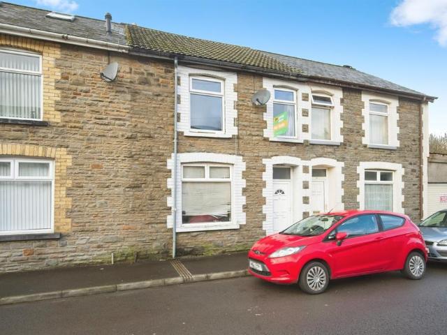 3 bedroom terraced house to rent