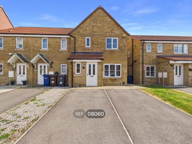 3 bedroom terraced house to rent