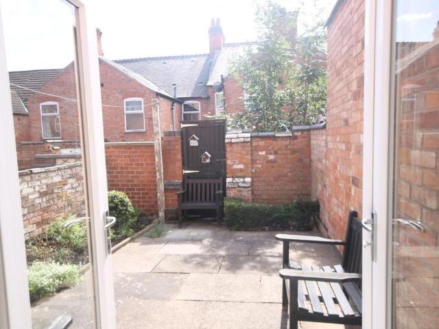 3 bedroom terraced house to rent
