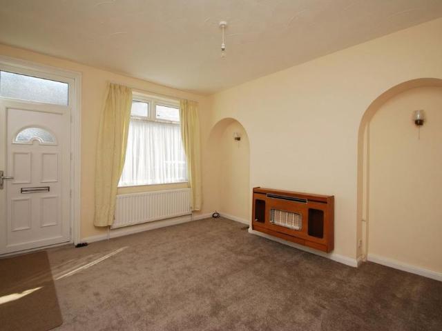 3 bedroom terraced house to rent