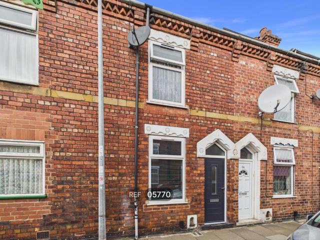 3 bedroom terraced house to rent