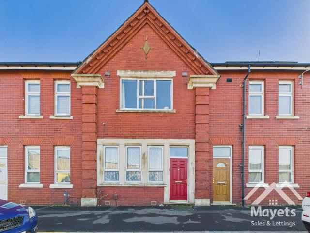 3 bedroom terraced house to rent