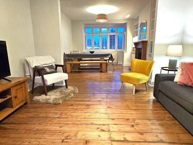 3 bedroom terraced house to rent