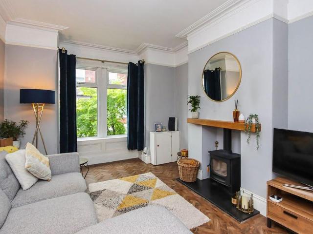 3 bedroom terraced house to rent