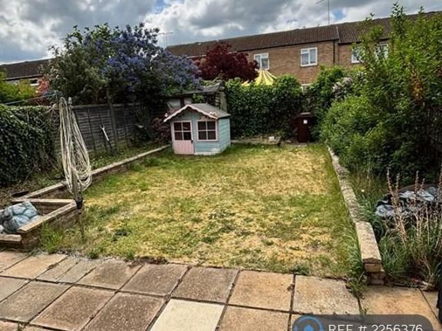 3 bedroom terraced house to rent