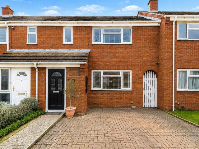 3 bedroom terraced house to rent