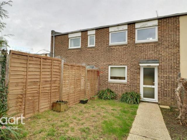 3 bedroom terraced house to rent
