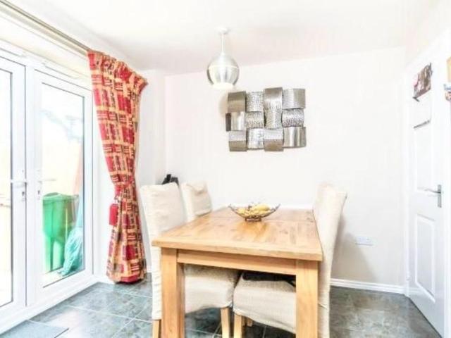 3 bedroom terraced house to rent