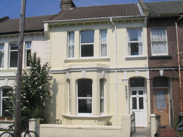 3 bedroom terraced house to rent