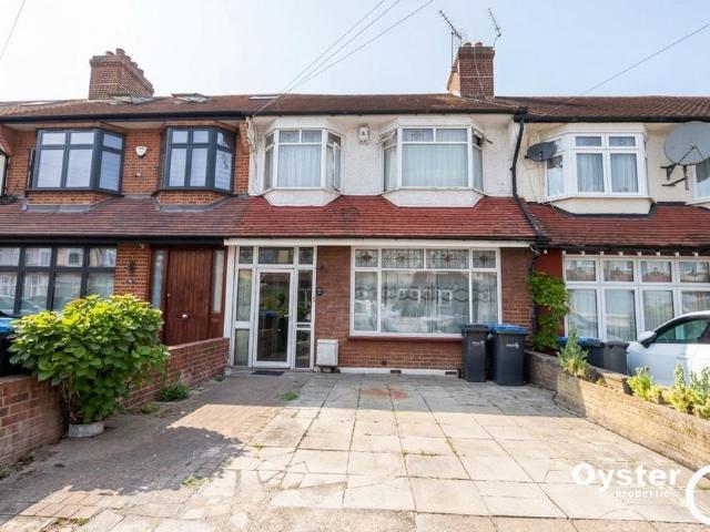 3 bedroom terraced house to rent