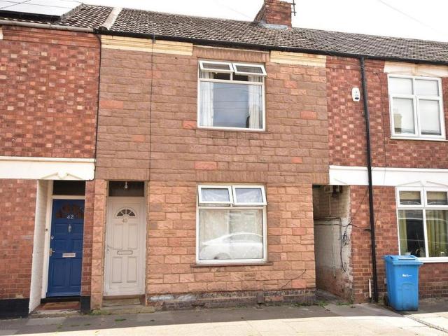 3 bedroom terraced house to rent