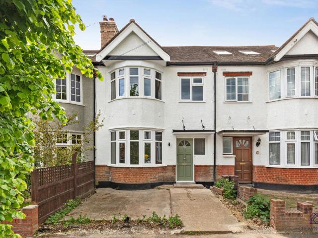 3 bedroom terraced house to rent