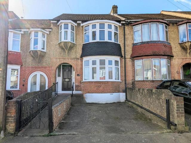 3 bedroom terraced house to rent