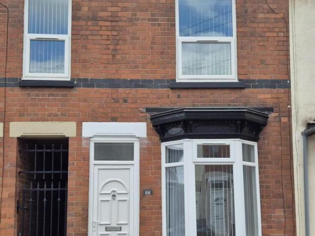 3 bedroom terraced house to rent
