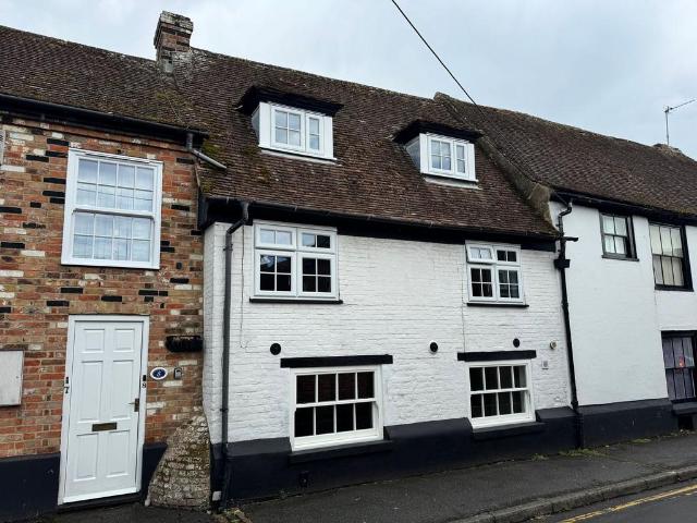 3 bedroom terraced house to rent