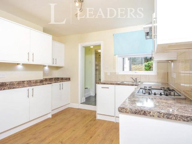 3 bedroom terraced house to rent