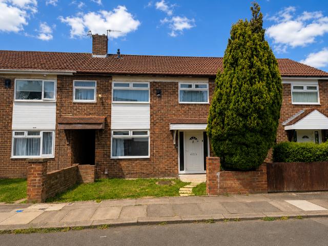 3 bedroom terraced house to rent