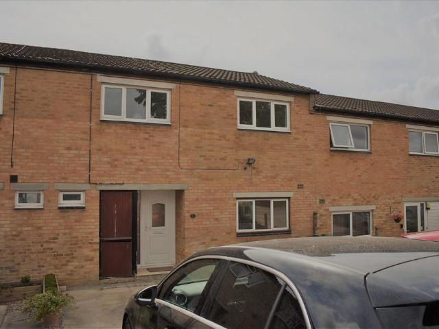 3 bedroom terraced house to rent