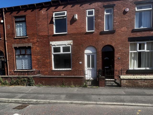 3 bedroom terraced house to rent