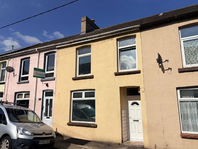 3 bedroom terraced house to rent