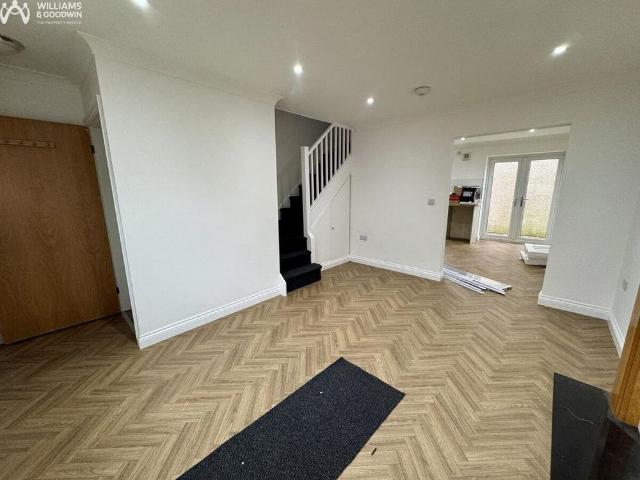 3 bedroom terraced house to rent