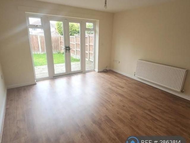 3 bedroom terraced house to rent
