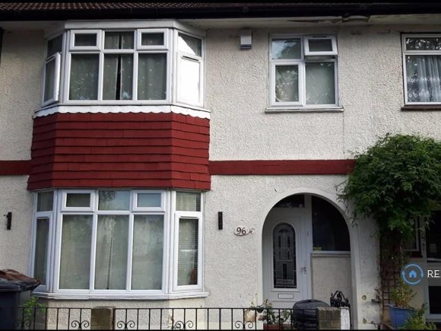3 bedroom terraced house to rent