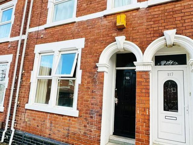 3 bedroom terraced house to rent