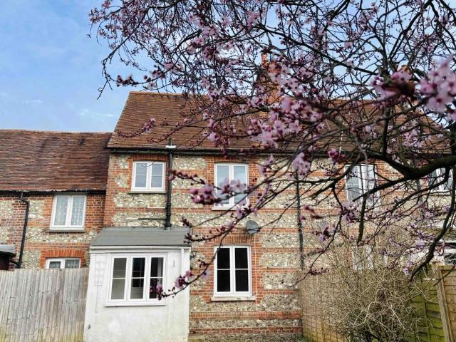 3 bedroom terraced house to rent