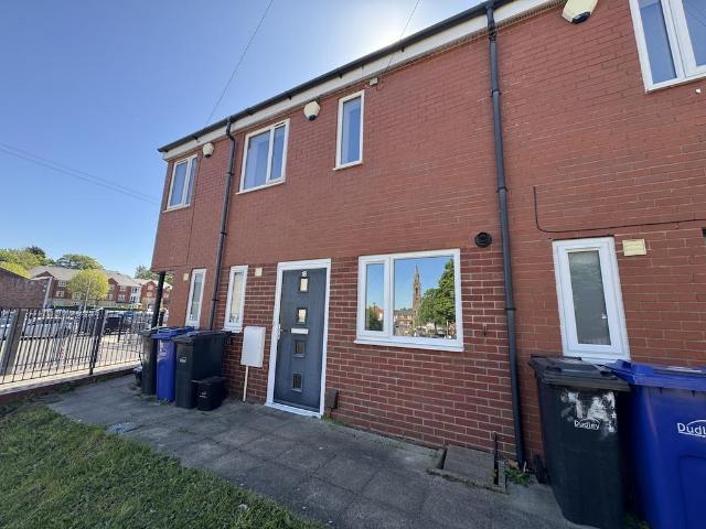 3 bedroom terraced house to rent