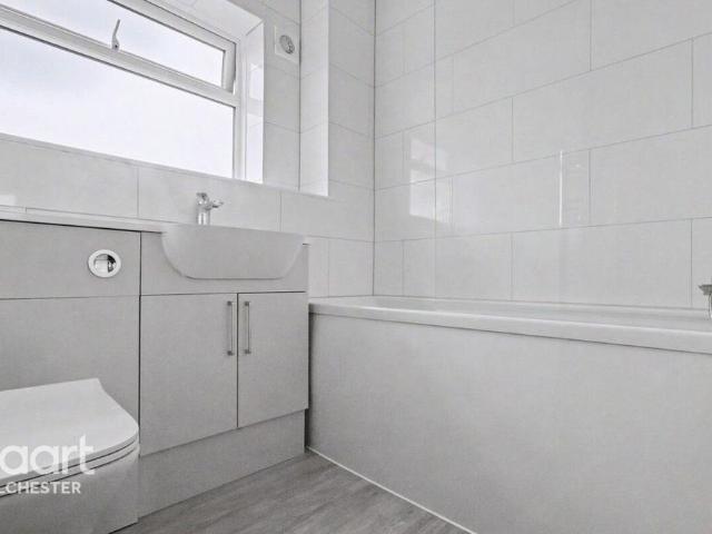 3 bedroom terraced house to rent