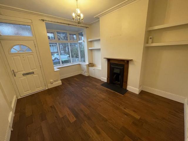 3 bedroom terraced house to rent