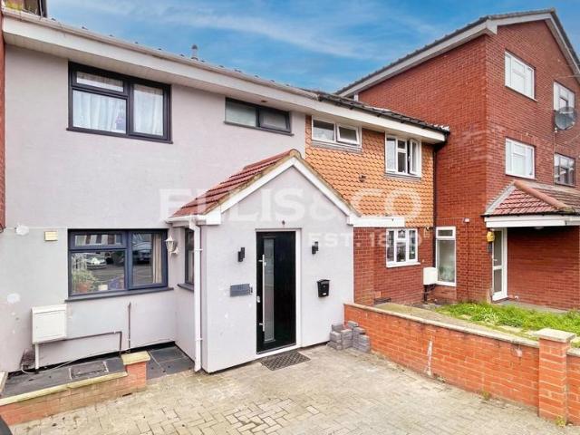3 bedroom terraced house to rent