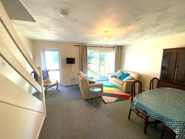 3 bedroom terraced house to rent