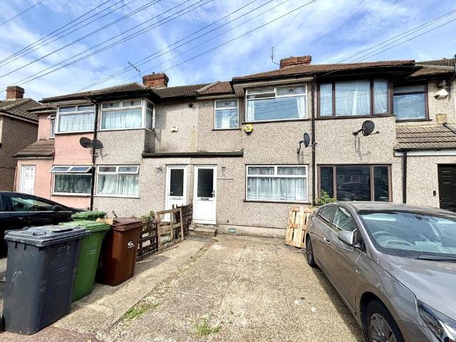 3 bedroom terraced house to rent