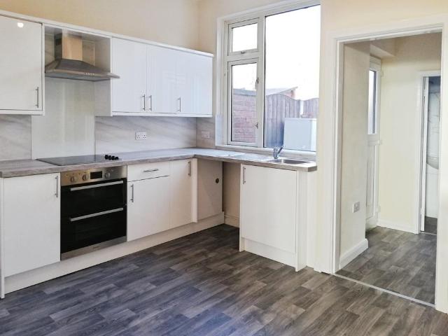3 bedroom terraced house to rent