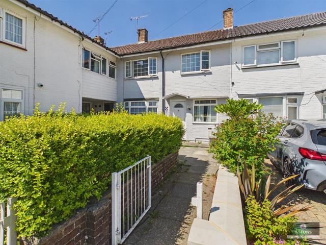 3 bedroom terraced house to rent