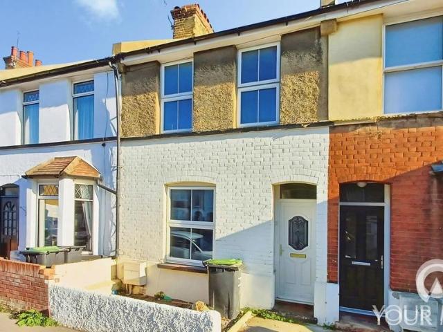 3 bedroom terraced house to rent
