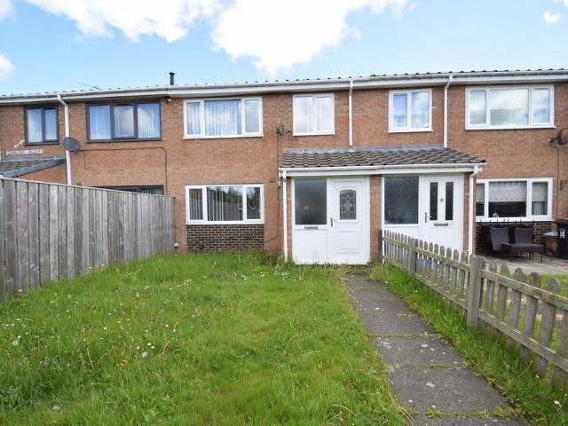 3 bedroom terraced house to rent