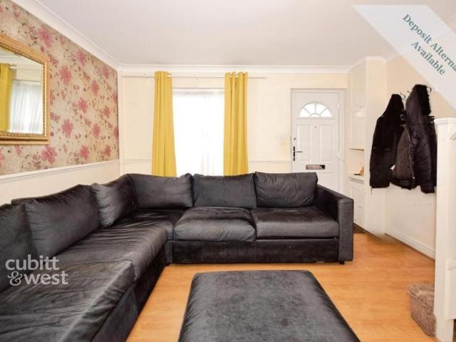 3 bedroom terraced house to rent
