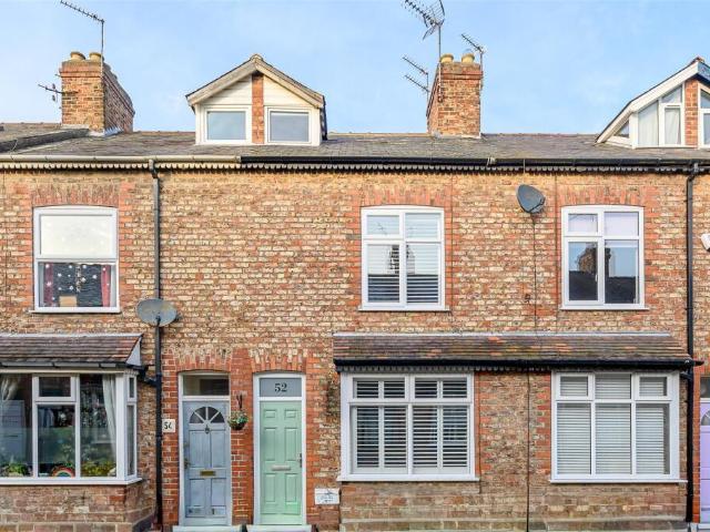 3 bedroom terraced house to rent