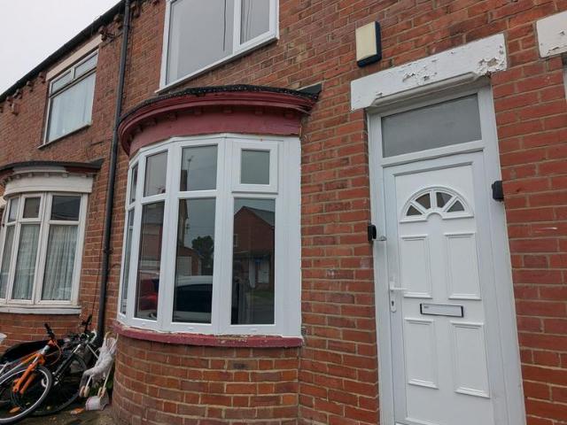 3 bedroom terraced house to rent