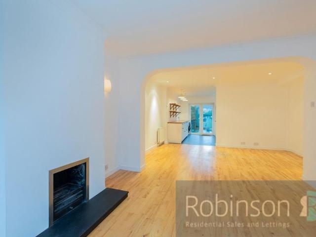 3 bedroom terraced house to rent