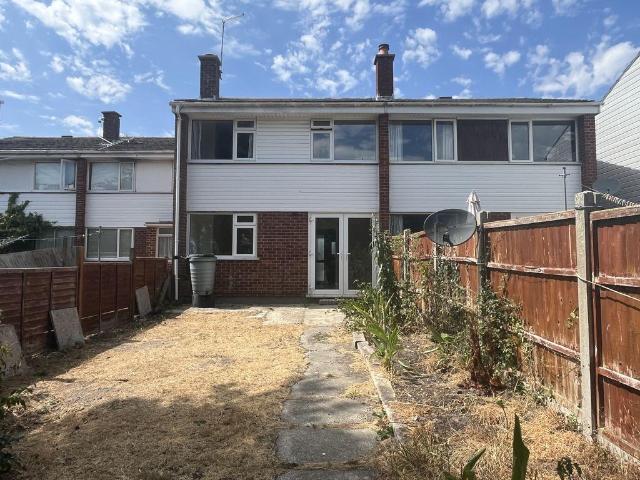 3 bedroom terraced house to rent