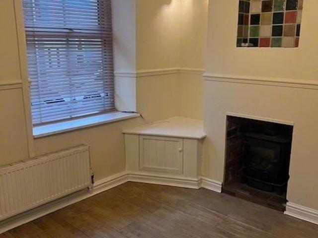 3 bedroom terraced house to rent