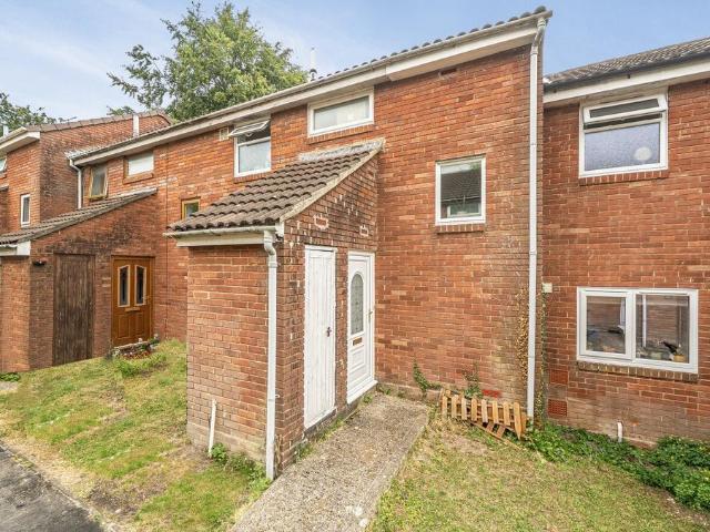 3 bedroom terraced house to rent