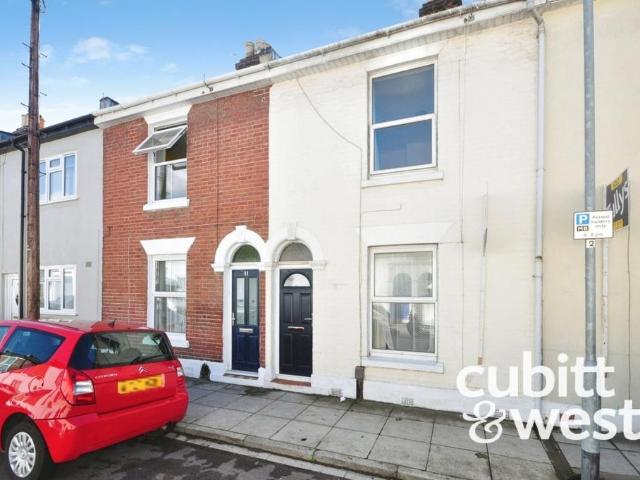 3 bedroom terraced house to rent