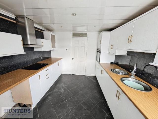 3 bedroom terraced house to rent