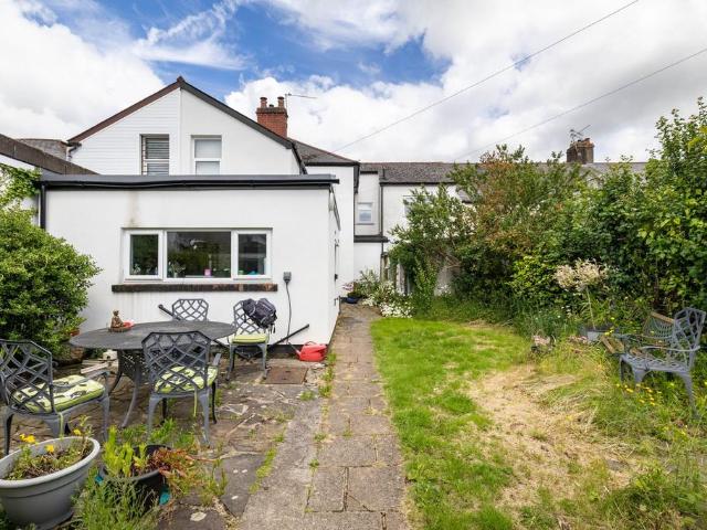 3 bedroom terraced house to rent