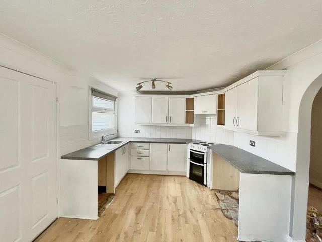 3 bedroom terraced house to rent